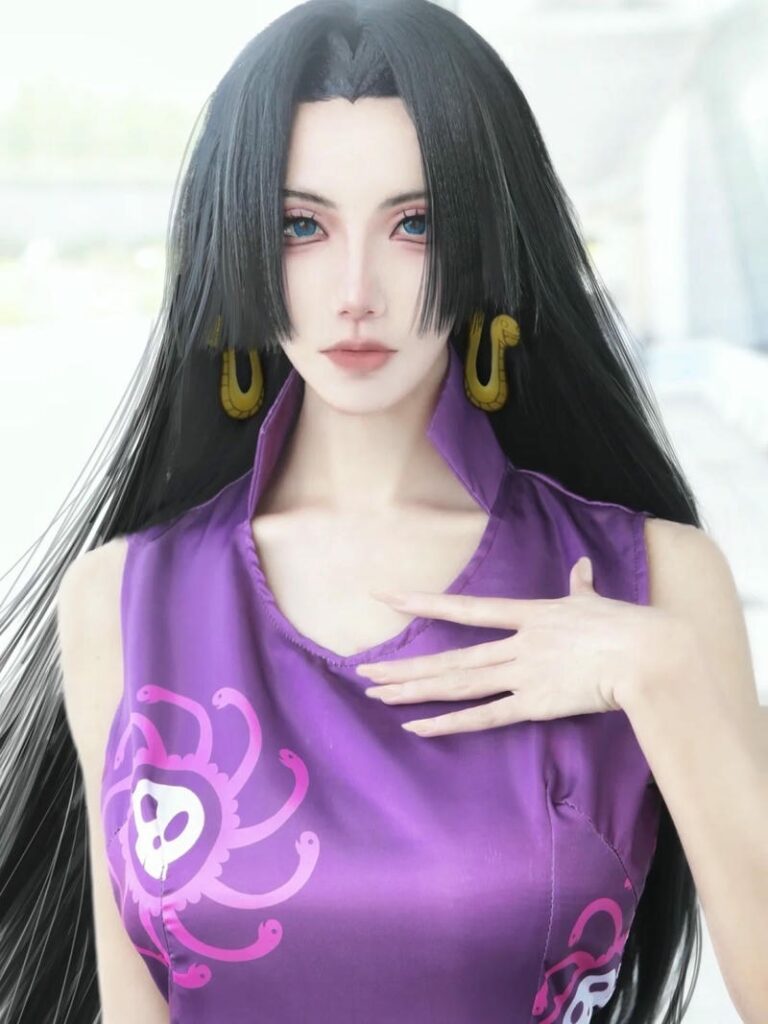 99+ Ảnh Boa Hancock Cosplay Cực Quyến rũ Sexy kinh điển